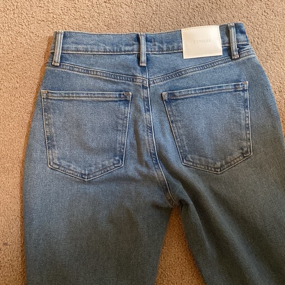 Express | Jeans | Mid Rise Medium Wash Skyscraper Jeans | Poshmark